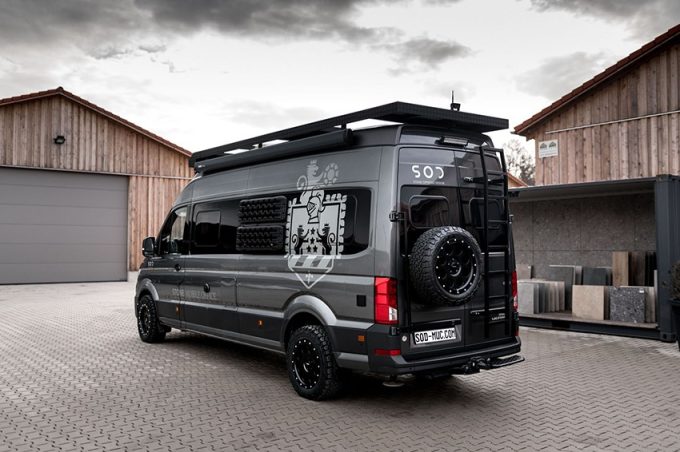 Stone Offroad Design métamorphose le Volkswagen Grand California en ...