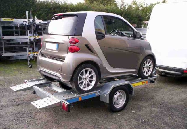 Où trouver la bonne remorque pour tracter avec son camping-car ...