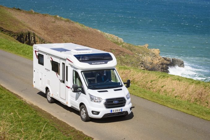 Découvrez l'essai du camping-car Performance P680 LJ-FD d'Autostar ...