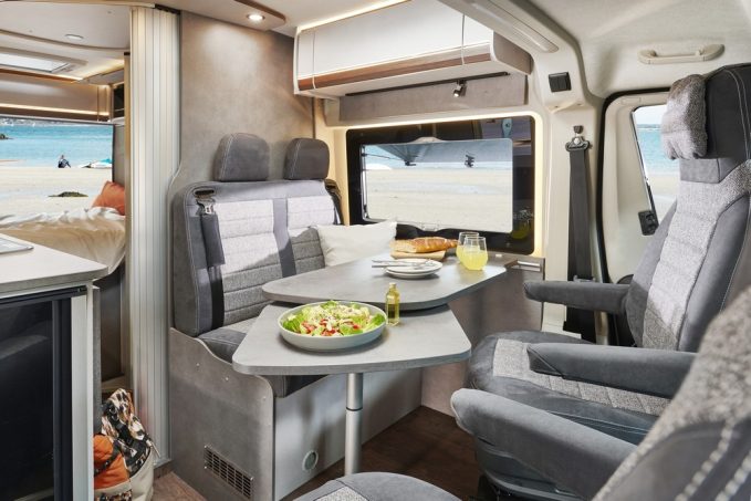 Pössl Summit Shine 600 R Plus, le fourgon suréquipé à moindre coût ...