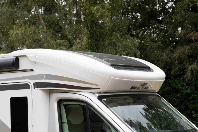 Kronos Fit 281 TL : Le camping-car étroit qui allie confort et ...