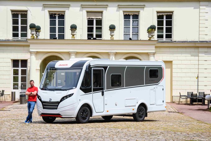 Dethleffs Globebus I4 : l’intégral compact et polyvalent pour 4 personnes - Tous les essais ...