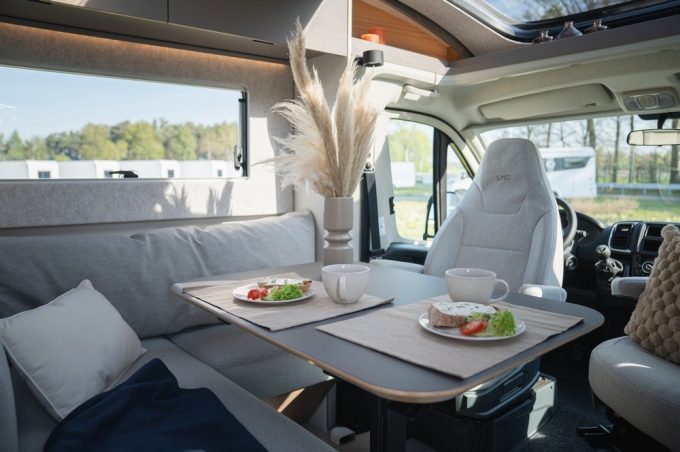 Nouveautés LMC : les camping-cars Cruiser en route vers 2026 - Actus ...