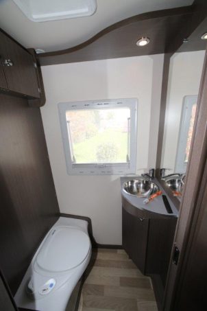 Essai camping-car Profilé AUTOSTAR Axéa 59LP - Tous les essais ...