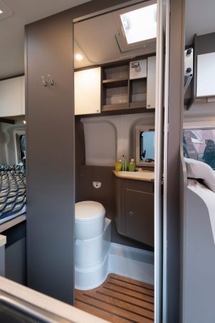 LMC Innovan 590 New Edition, un fourgon spacieux - Tous les essais ...