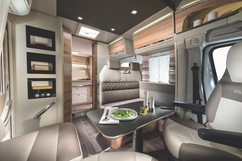 Adria Matrix Axess 600 SC : compact surprise - Camping-car.com