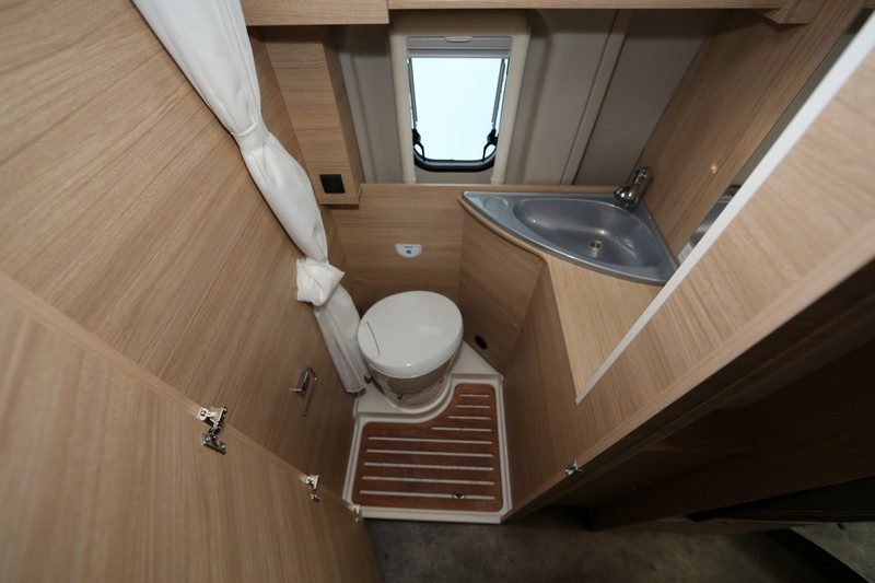 Découvrez le nouveau fourgon R601 de Roadcar - Camping-car.com