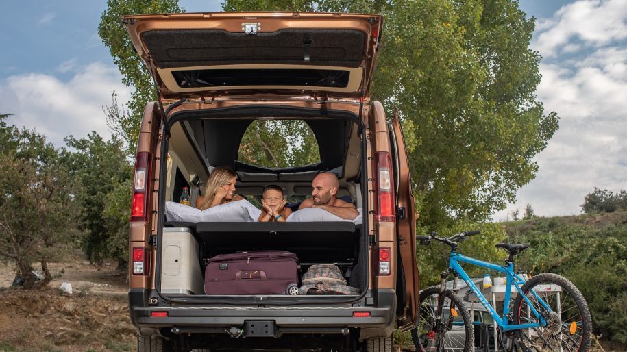 Klubber lance son service de location de vans aménagés "made in France ...