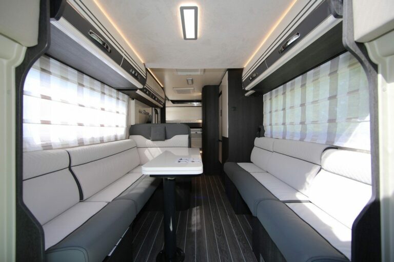 Le camping-car Go 274 TL de Roller Team, un long profilé conçu pour les ...