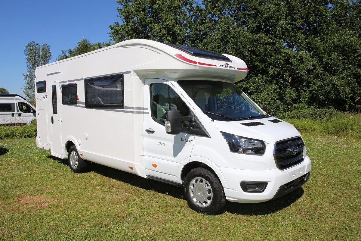 Le camping-car Go 274 TL de Roller Team, un long profilé conçu pour les ...