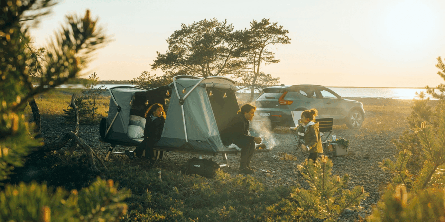 Thule dévoile la première tente montée sur boule d'attelage - Camping ...