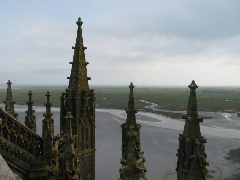 Traverser la baie magique du Mont-Saint-Michel en camping-car - Camping ...