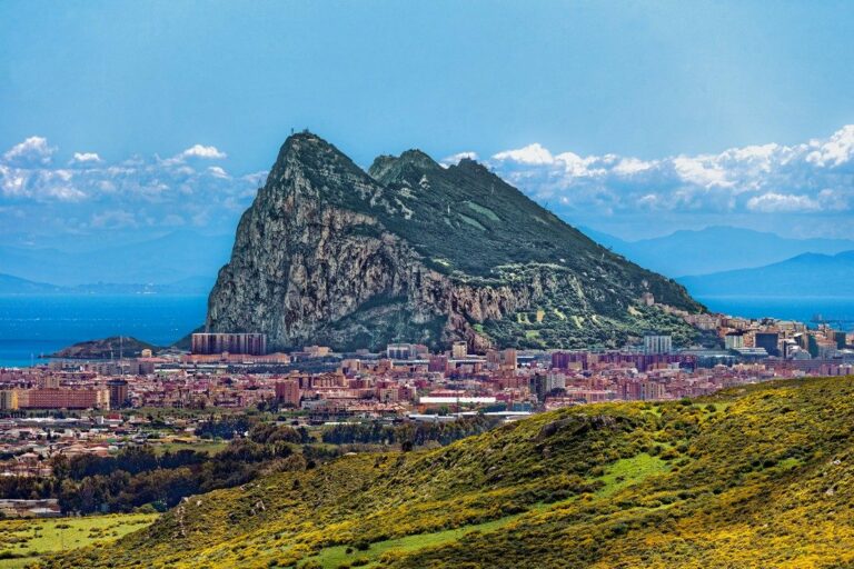 Evasion en camping-car en Espagne : cap sur Gibraltar - Camping-car.com