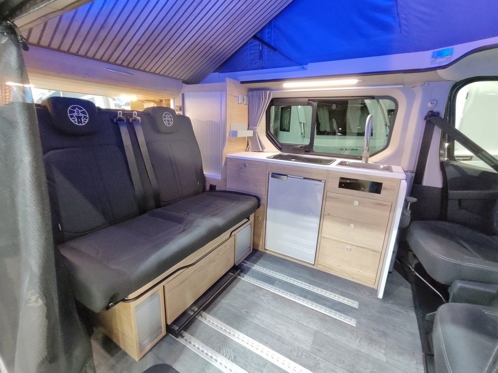 Nouveau van et toit inédit chez Glénan Concept Cars - Camping-car.com