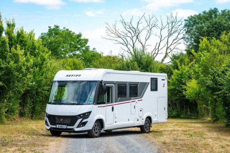 Refonte intégrale des camping-cars des séries phares 8F et 80dF chez ...