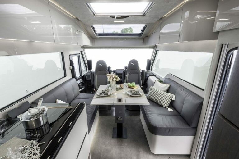 Vidéo : nous avons visité l'intégral Mobilvetta Fluideen - Camping-car.com