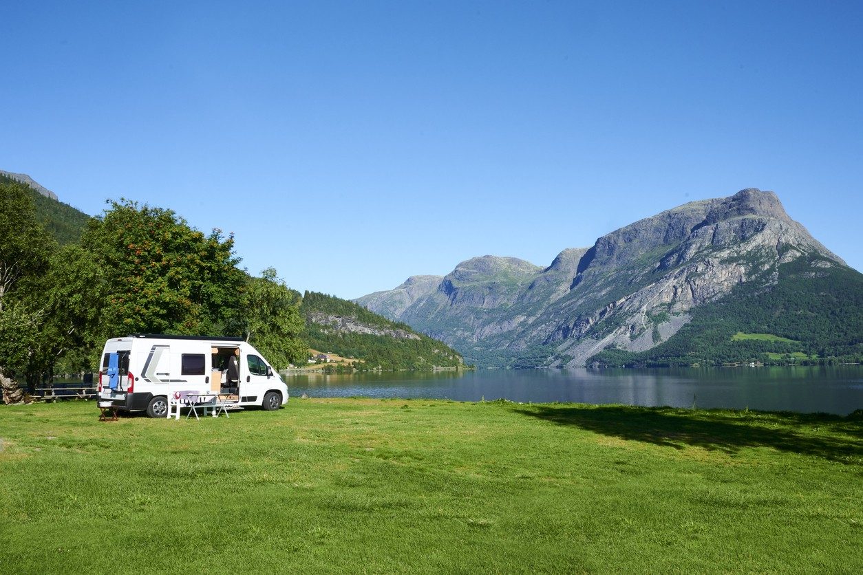 Bivouac et camping-sauvage : Réglementation, pratiques et conseils pour ...
